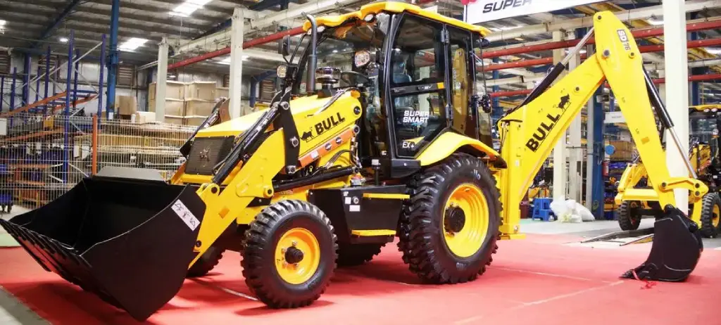Construction Equipment Manufacturers - Backhoe Loader in India